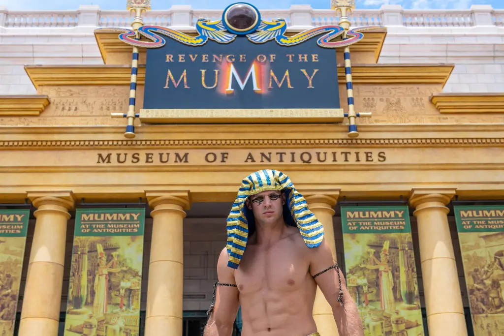 Woman dies after riding on Universal Studios Florida’s ‘Revenge of the ...