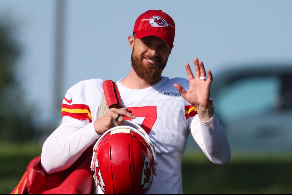 Harrison Butker Is Being Roasted For His ‘Sexist’ Graduation Speech ...