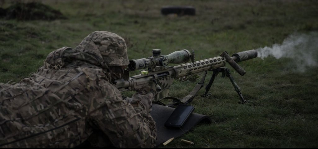 Ukrainian sniper 'breaks world record' with kill shot from 2.5 miles away