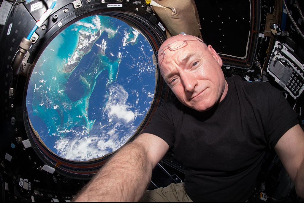 Elon Musk explodes at famed astronaut after being called a liar Elon Musk explodes at famed astronaut after being called a liar