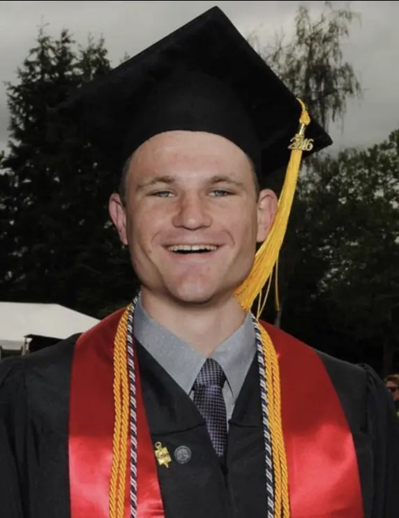 Man trying to ‘hot pot’ fell into Yellowstone hot spring and was ...