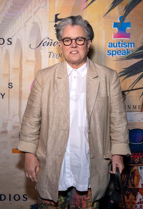 Rosie O’Donnell shows off dramatic weight loss