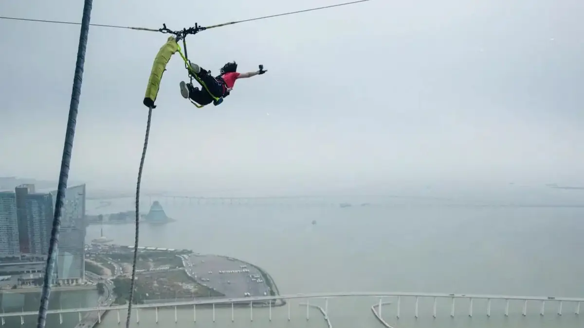Tourist dies after plunging from world's second-highest bungee jump